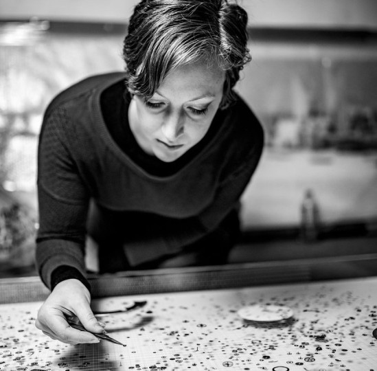 Anna MASTERS - Biographie et oeuvres disponibles | Galeries Bartoux